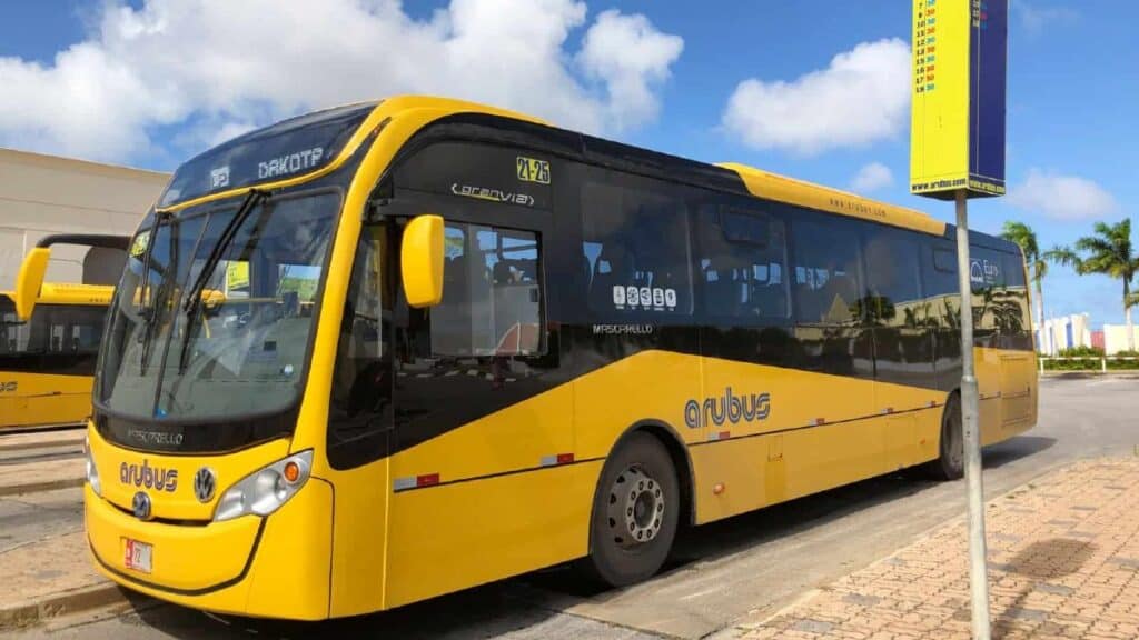 Come muoversi ad Aruba: bus, taxi o noleggio auto?