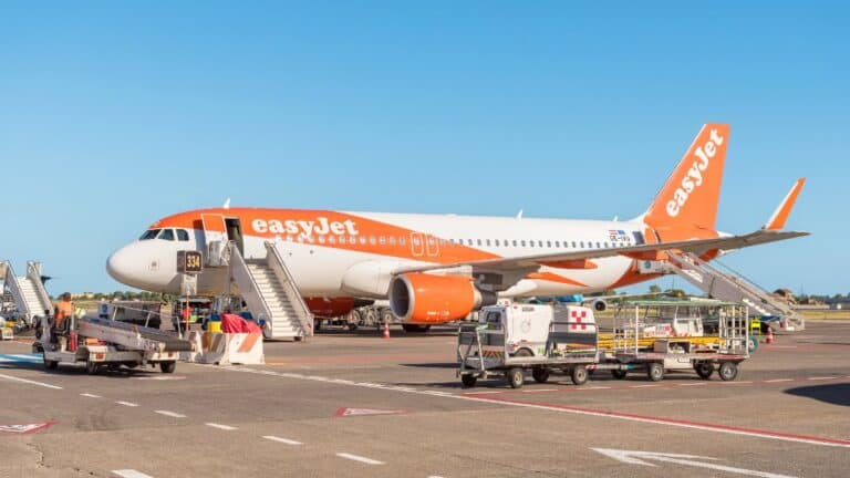 Check-in online easyJet: quanto tempo prima e come farlo?